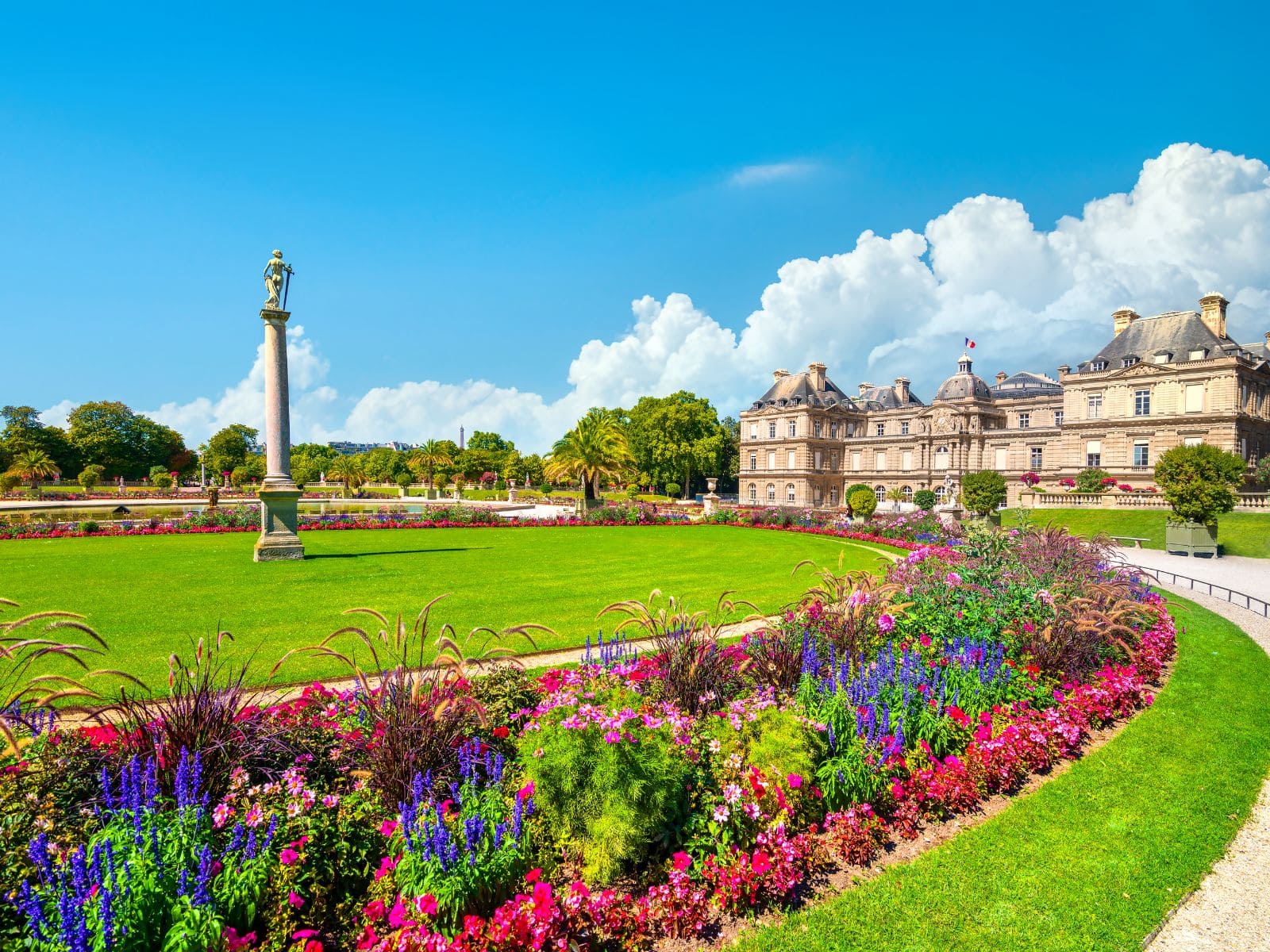Viaggio a Parigi: 13 Consigli per Organizzarne uno Perfetto