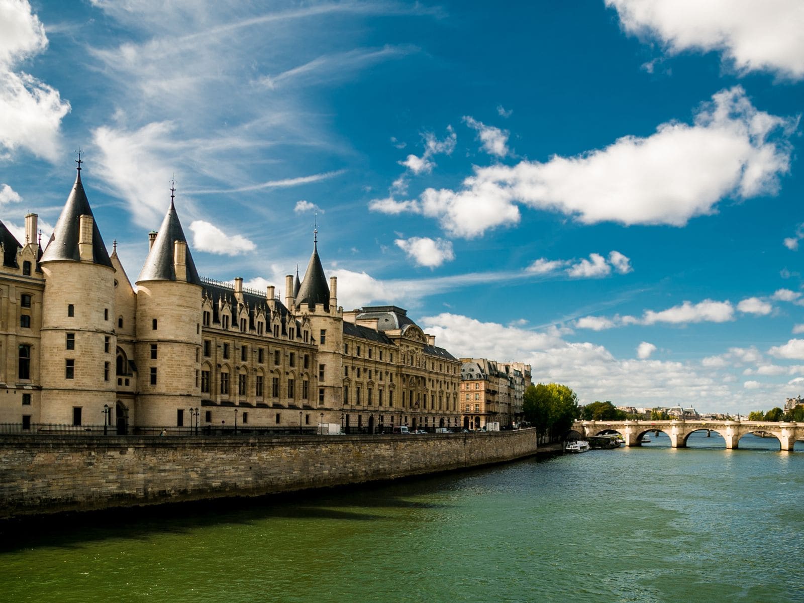 Cosa Vedere a Parigi in 4 Giorni: Itinerario Perfetto 2025