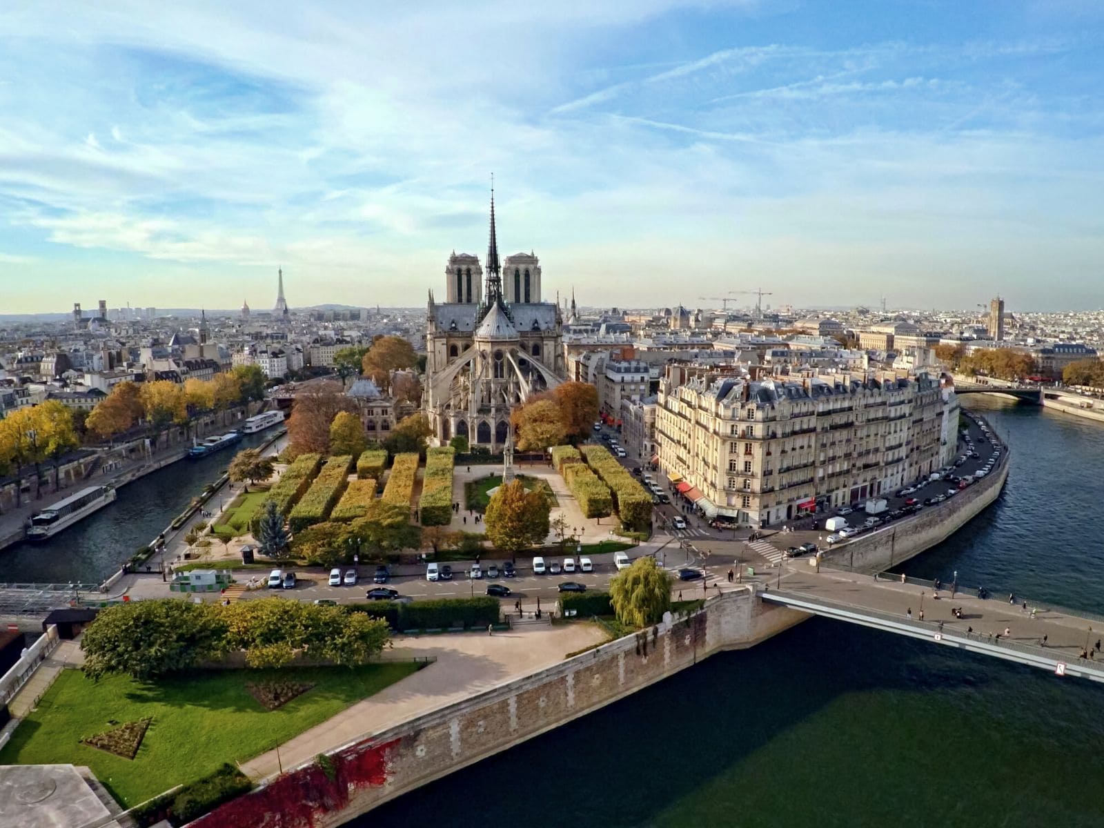 Cosa Vedere a Parigi a Piedi: 4 Itinerari Ottimizzati